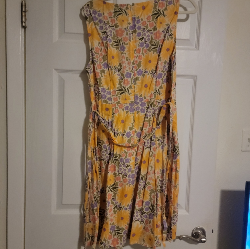 Princess Highway Modcloth Flower Dress Size 16 - Gem